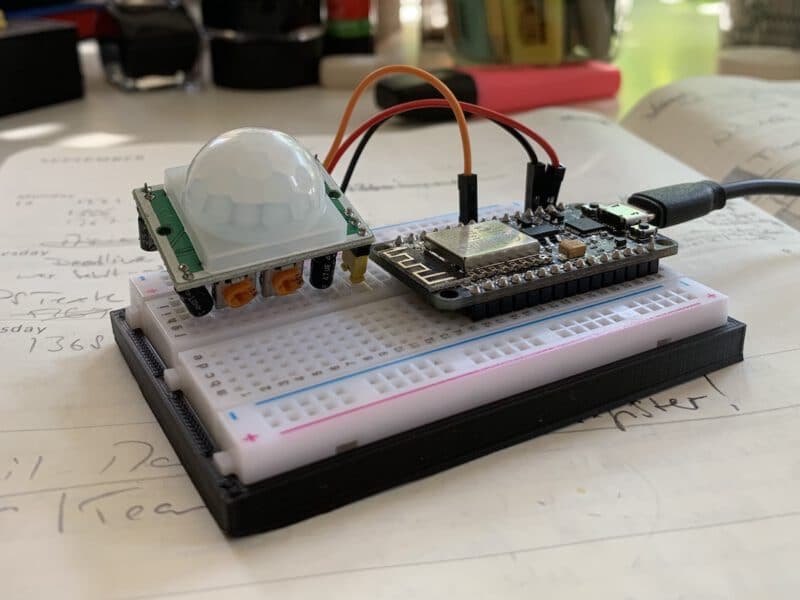 20+ ESP8266 Projekte – für Anfänger und Fortgeschrittene 20+ ESP8266 Projekte – für Anfänger und Fortgeschrittene